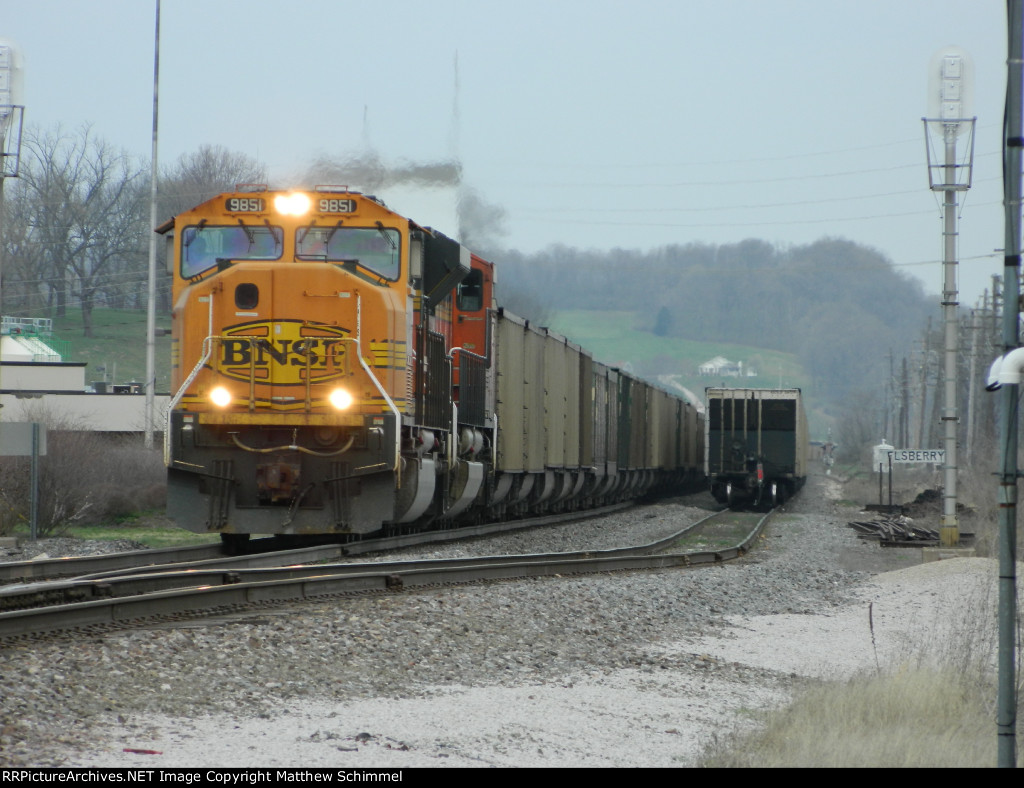Coal Trains Meet In Elsberry